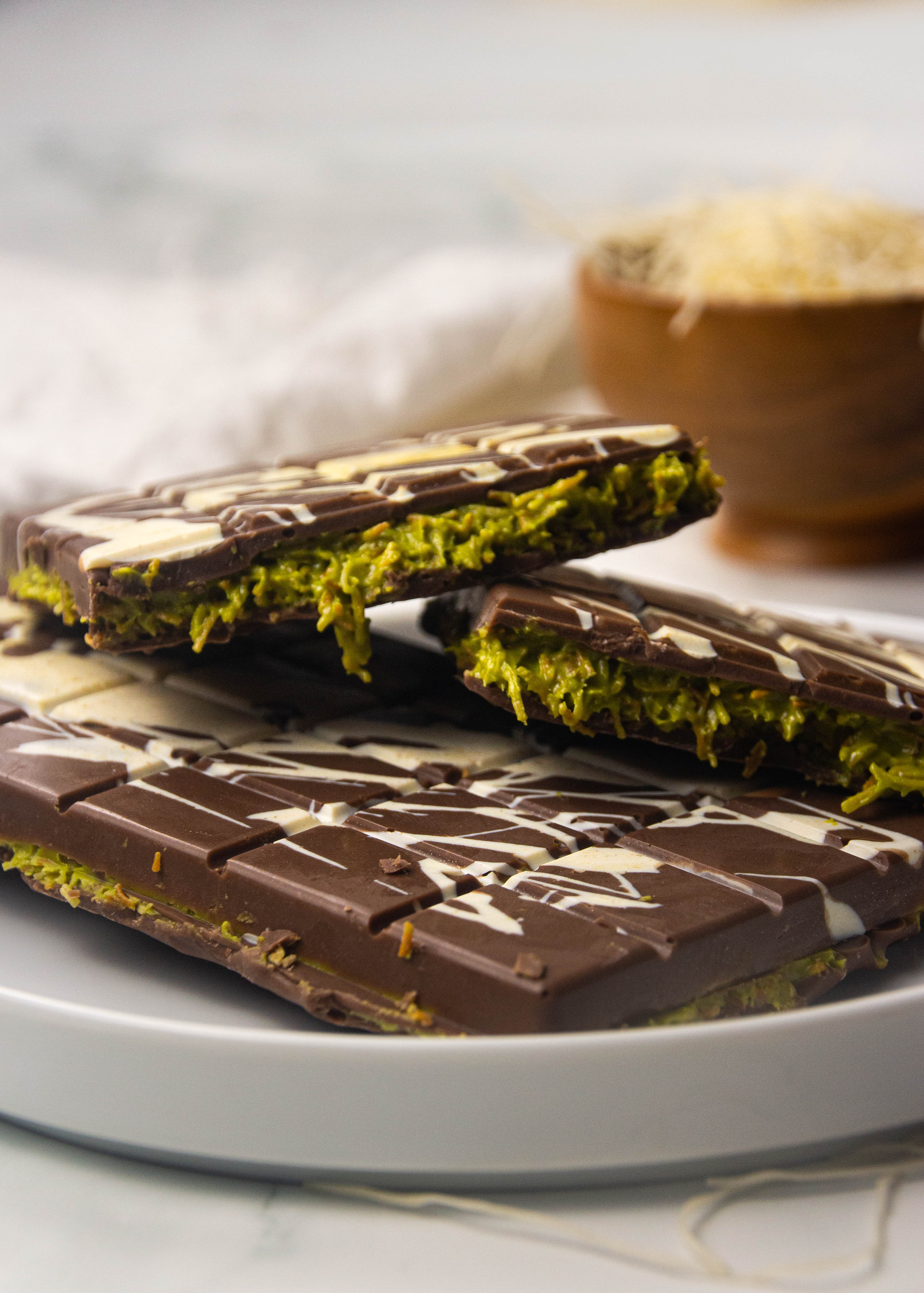 Pistachio Chocolate Bar Recipe - Deirdra Monet's Lifestyle Blog